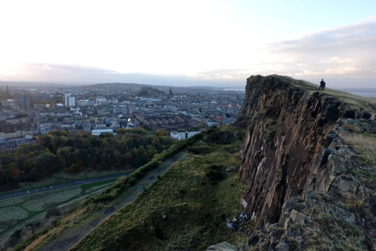 Arthur's Seat and Salisbury Crags Circular Walk - Wild Blighty
